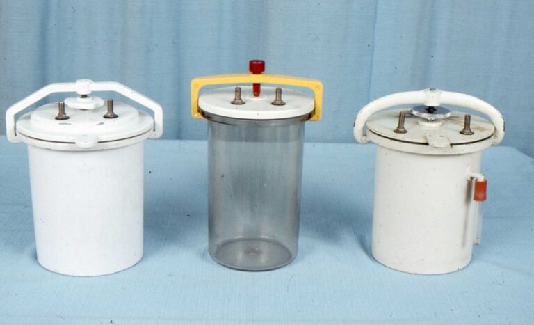 Anaerobic Workstation Vs Anaerobic Jars